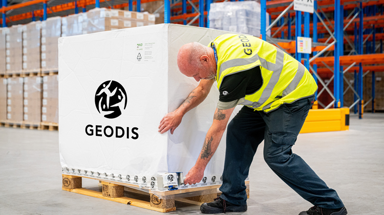 GEODIS tests sustainable paper thermal covers for pharmaceutical airfreight