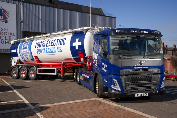 Tate & Lyle Sugars power towards cleaner air with 100% eHGVs